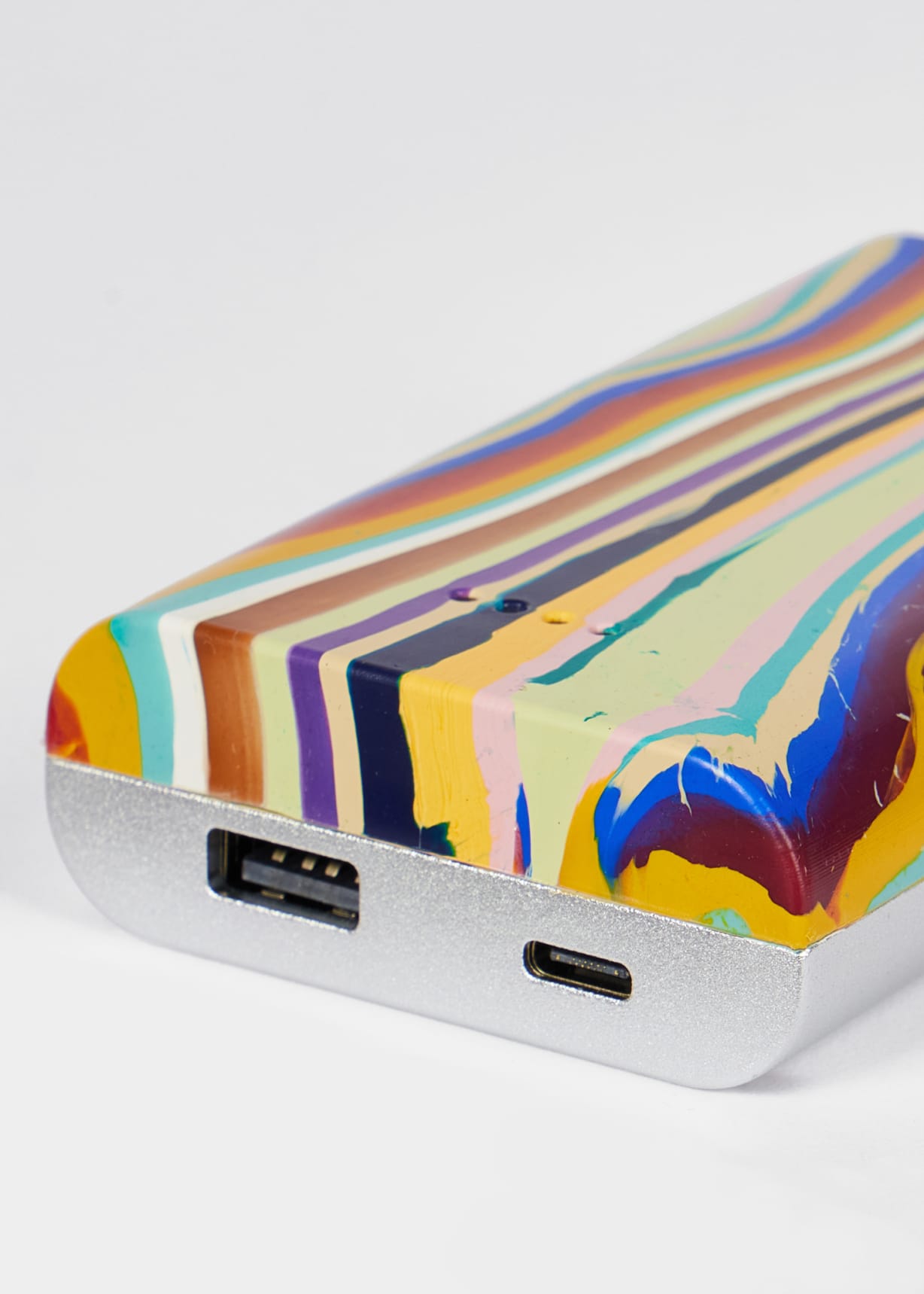 gomi x Paul Smith - Power Bank