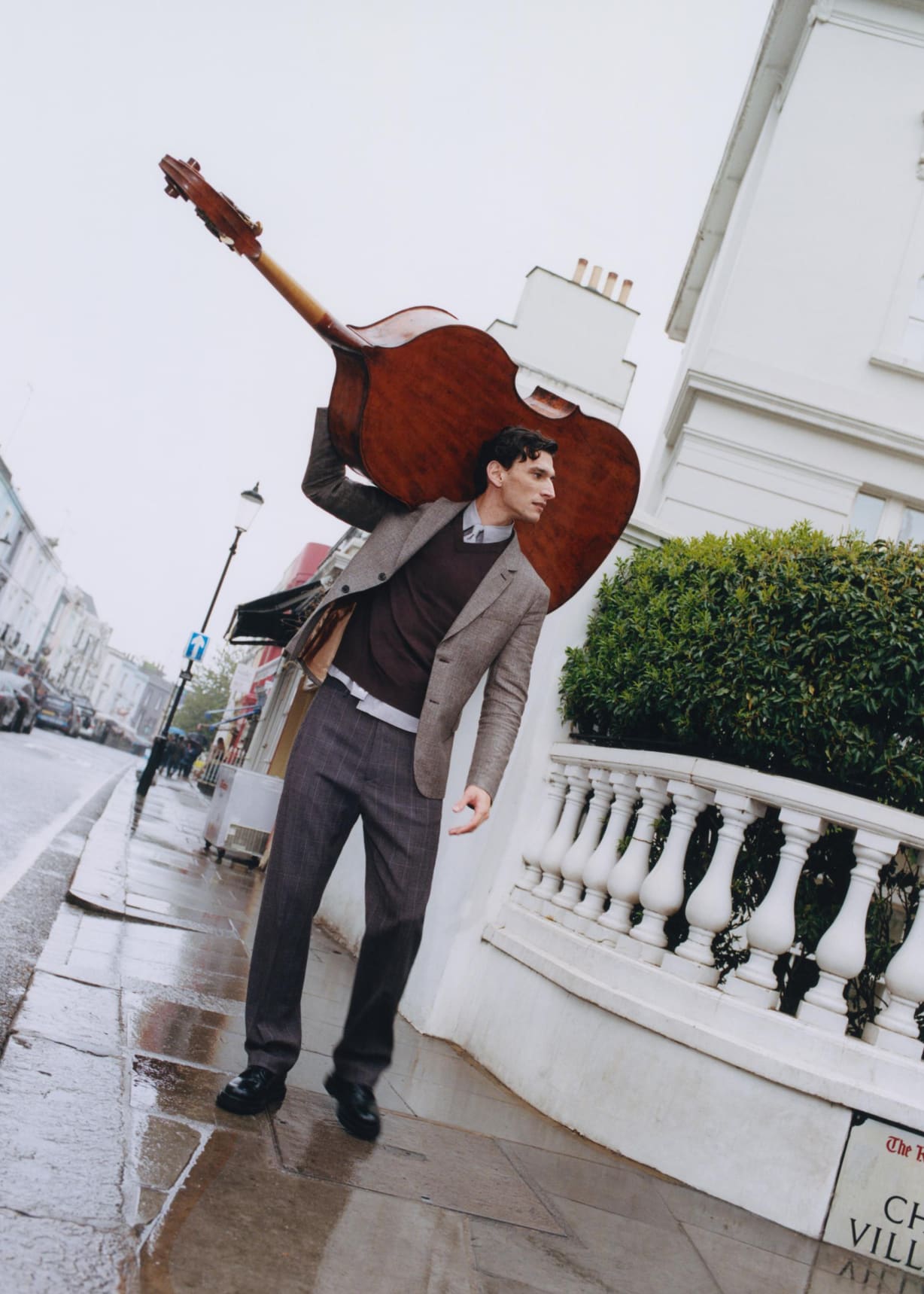 Pull Col V Homme Bordeaux en Laine Mérinos