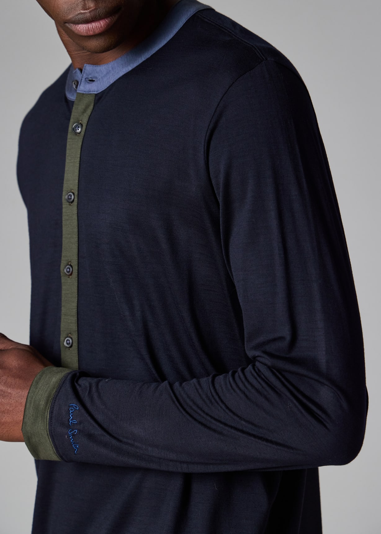 Men's Navy Merino Wool Contrast-Collar Henley Top