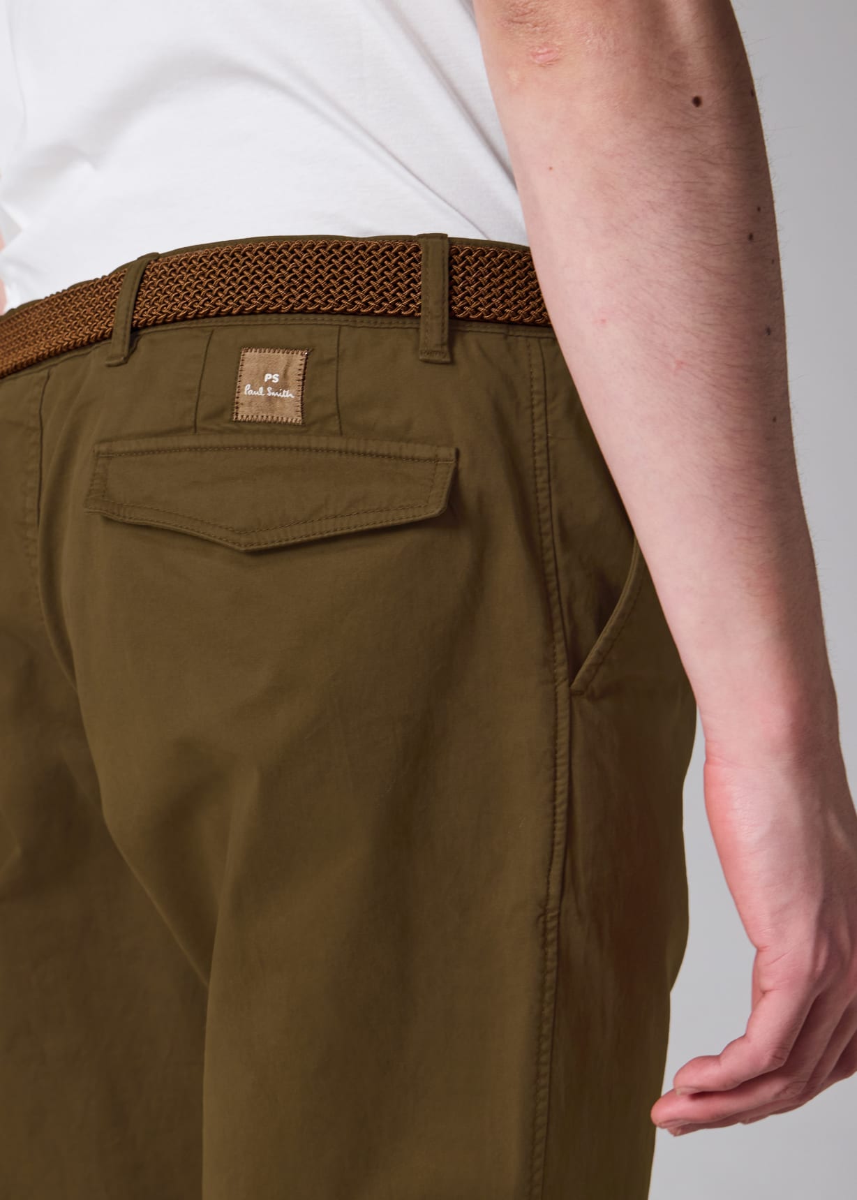 Men's Tapered-Fit Khaki Stretch-Cotton Chinos
