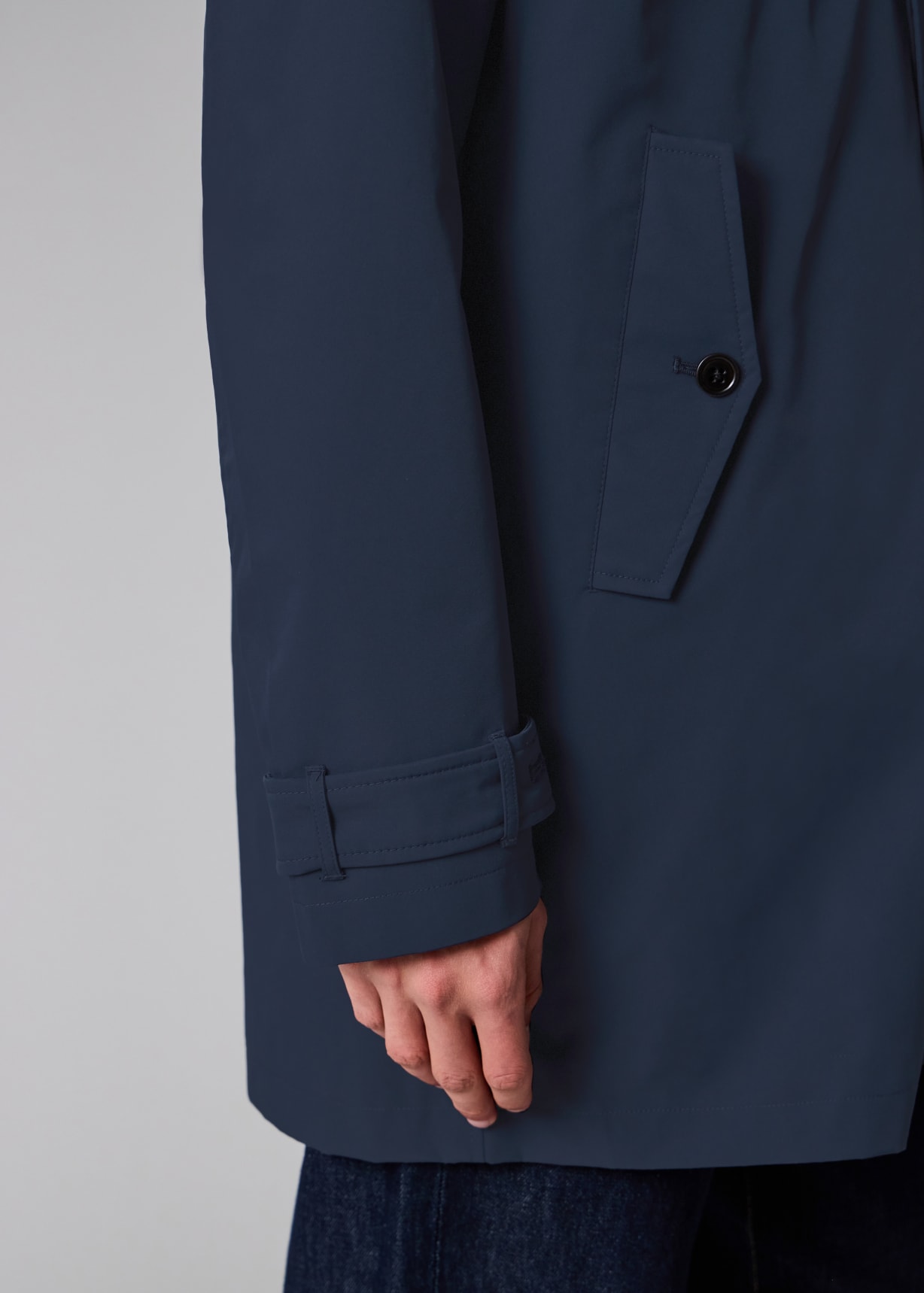 Men's Navy Recycled-Polyester Mac with Removable Lining