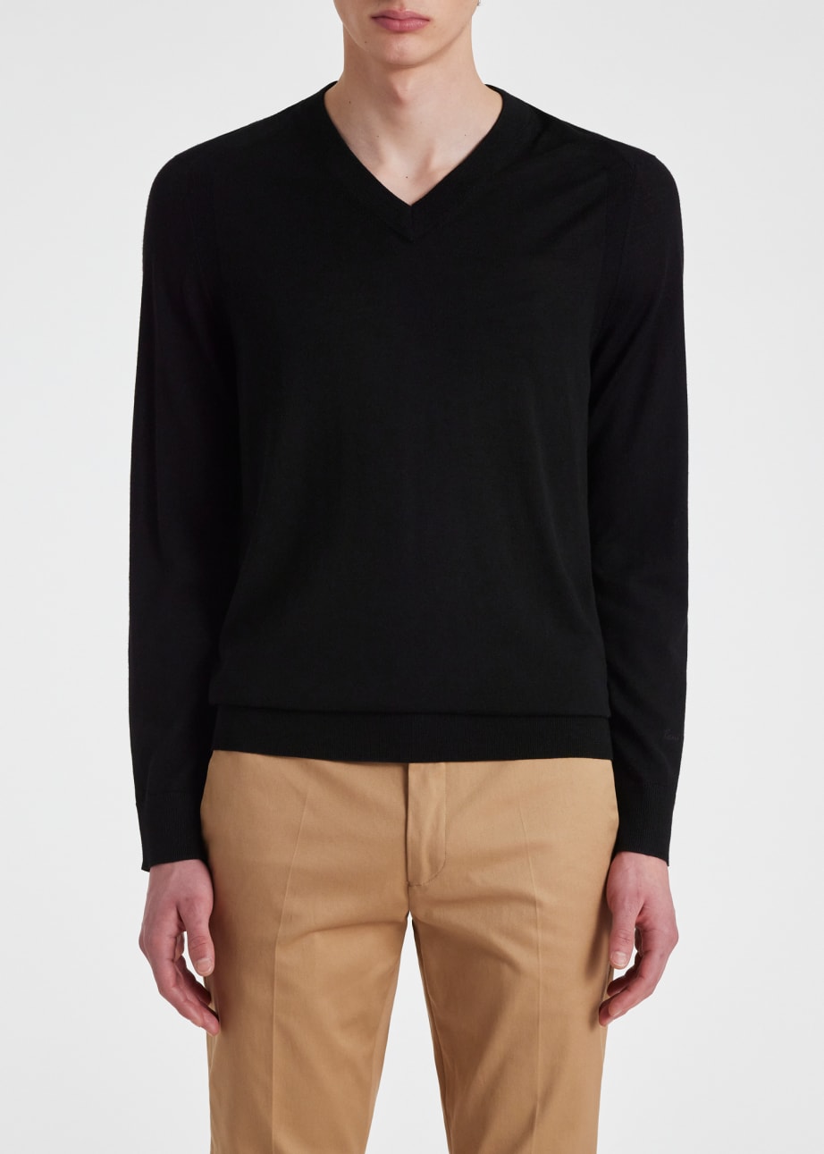 Men's Black Merino Wool V-Neck Sweater