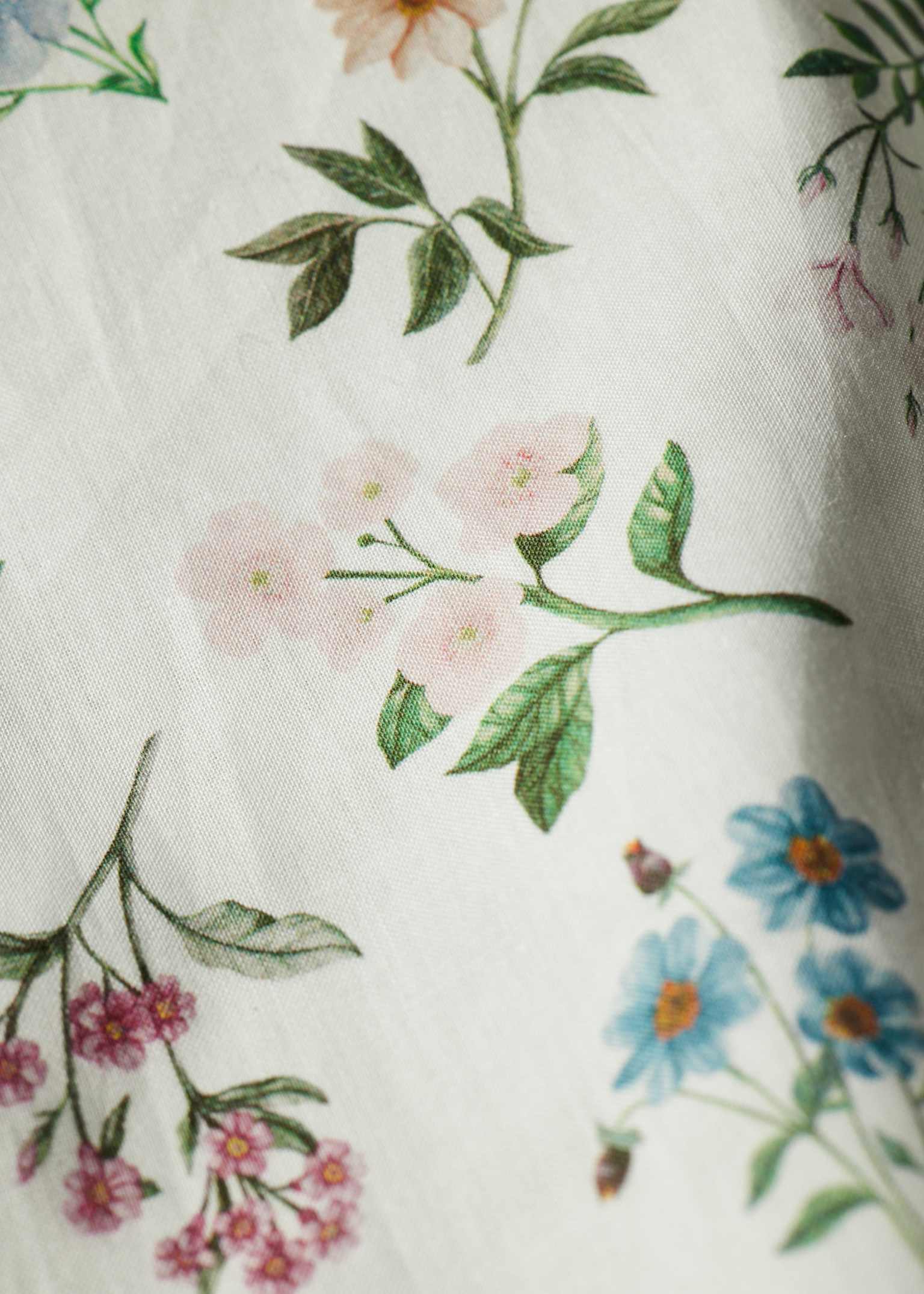 Women's White 'Liberty Floral' Print Shirt