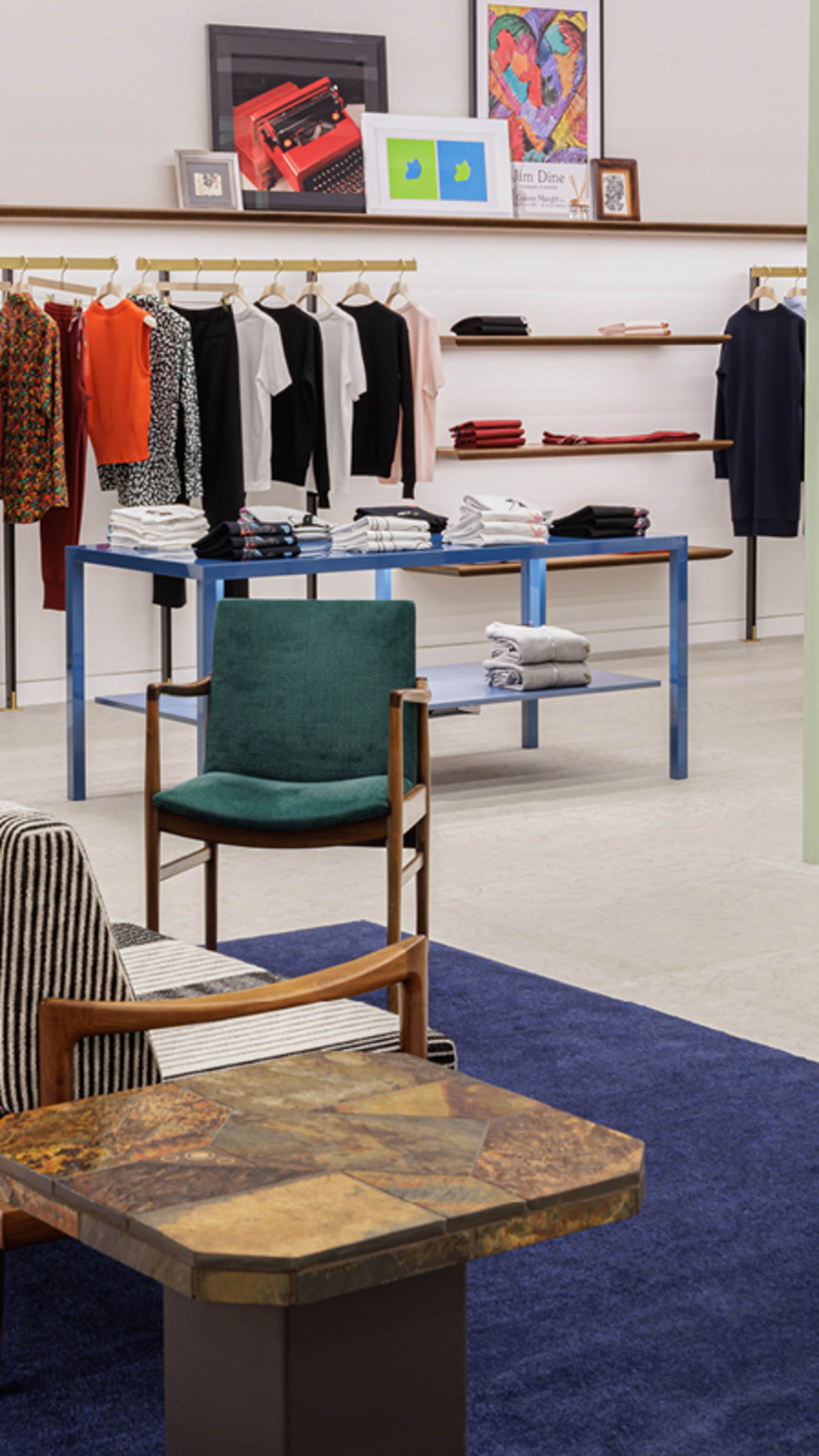 Chip Mong 271 Mega Mall Paul Smith Store