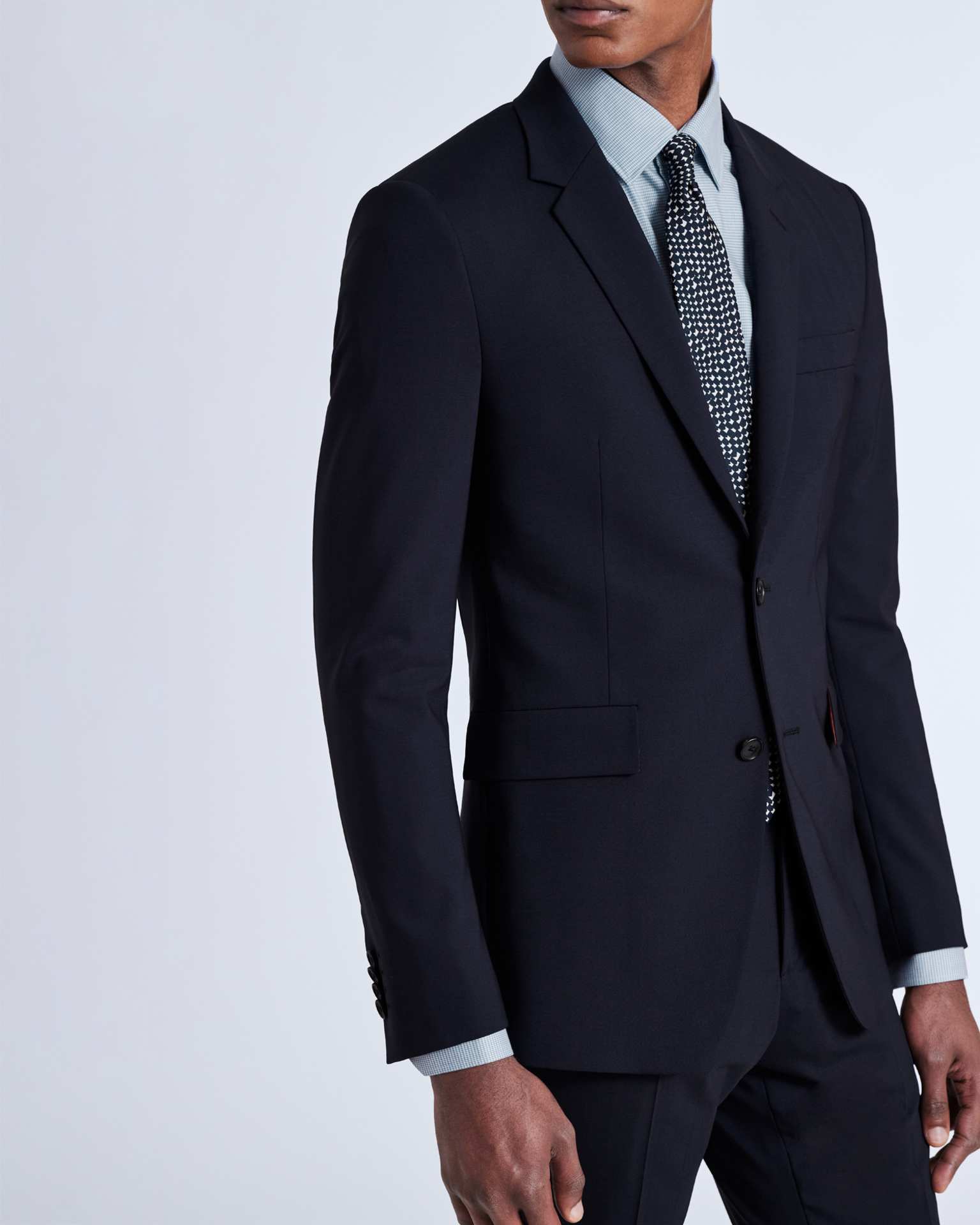 Suit Fit Guide