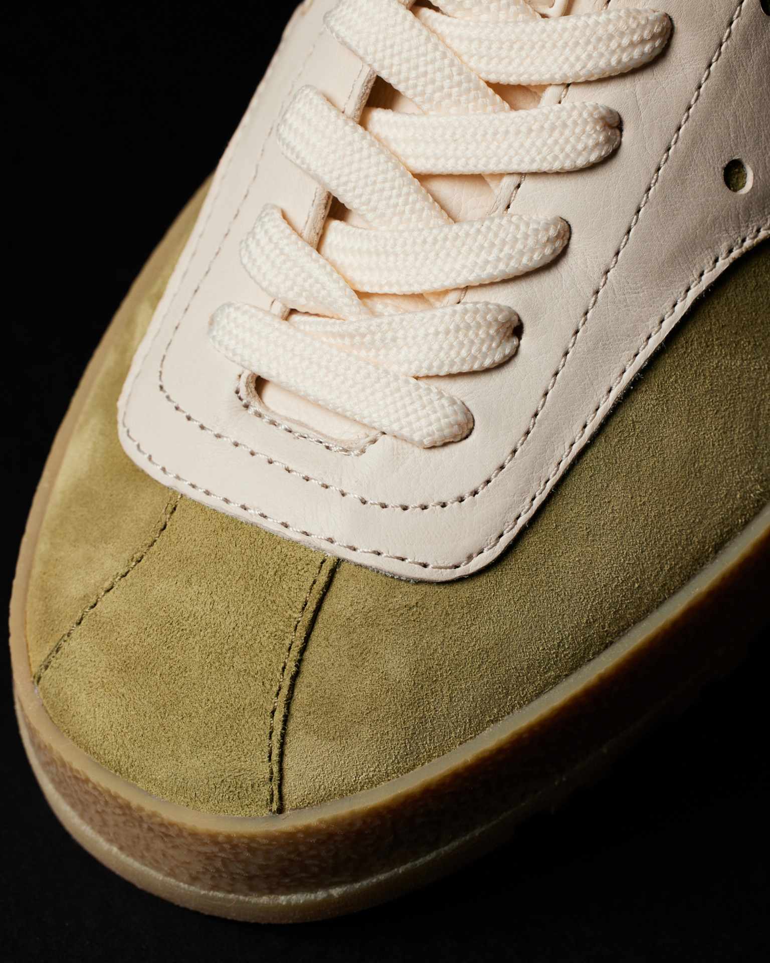 Women's Moss Green 'Zephyr' Leather Trainers