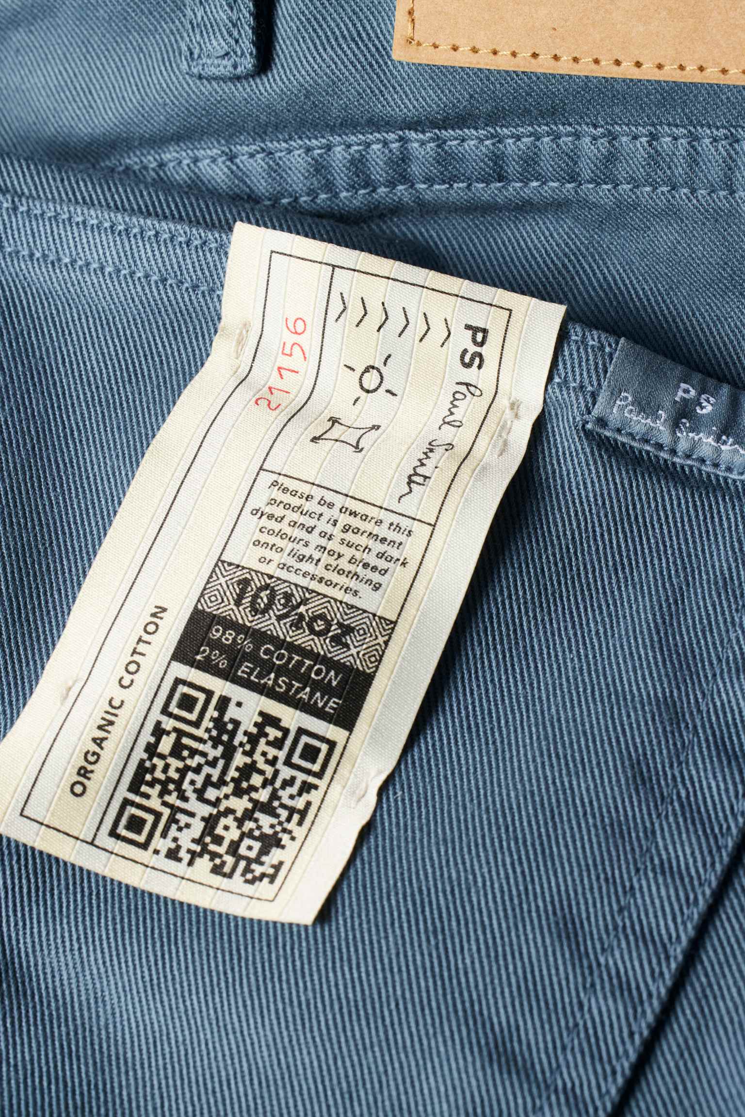 Men's Tapered-Fit Mid Blue Garment-Dyed Organic Cotton-Stretch Jeans