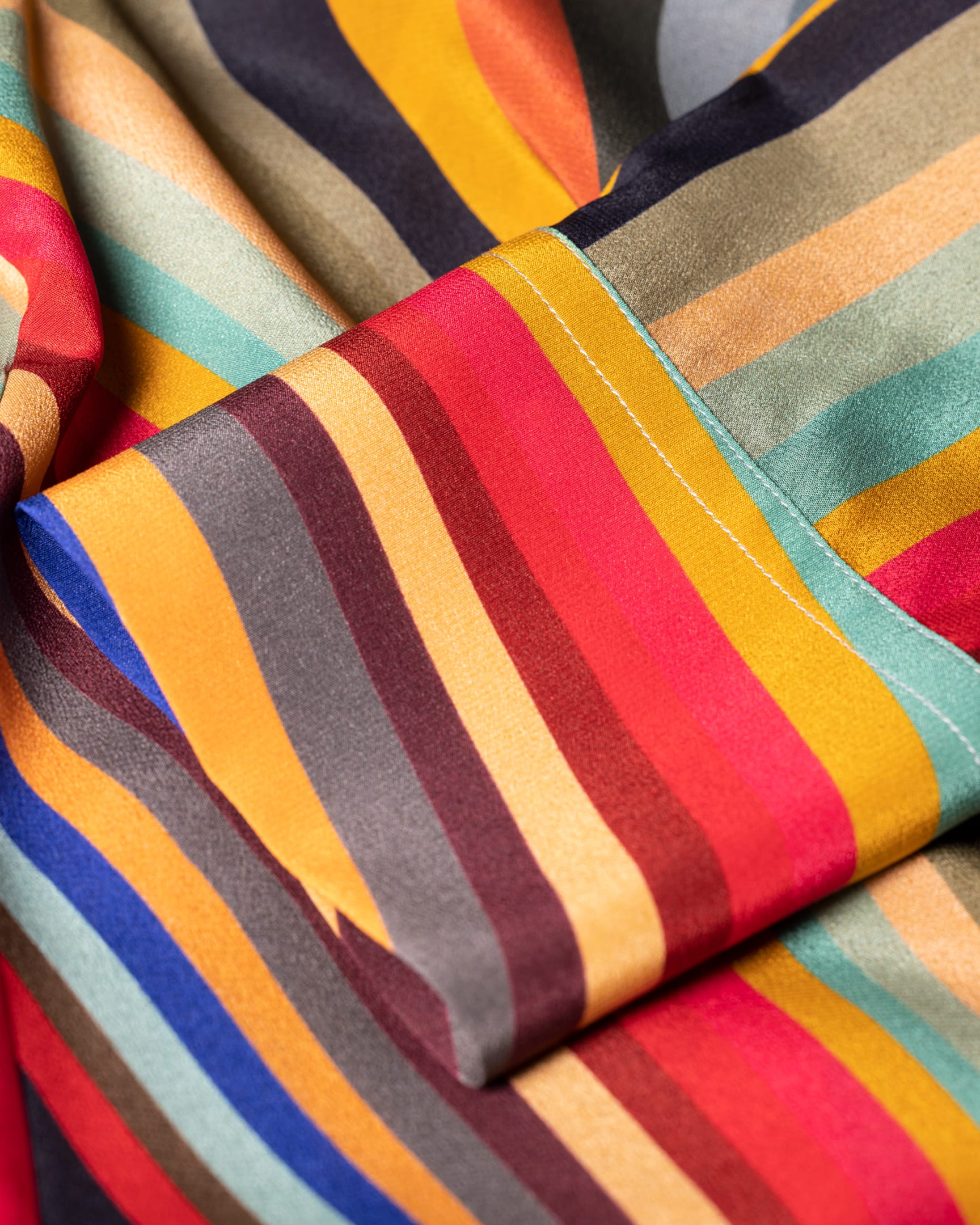 Women’s Swirl Print Silk Shirt