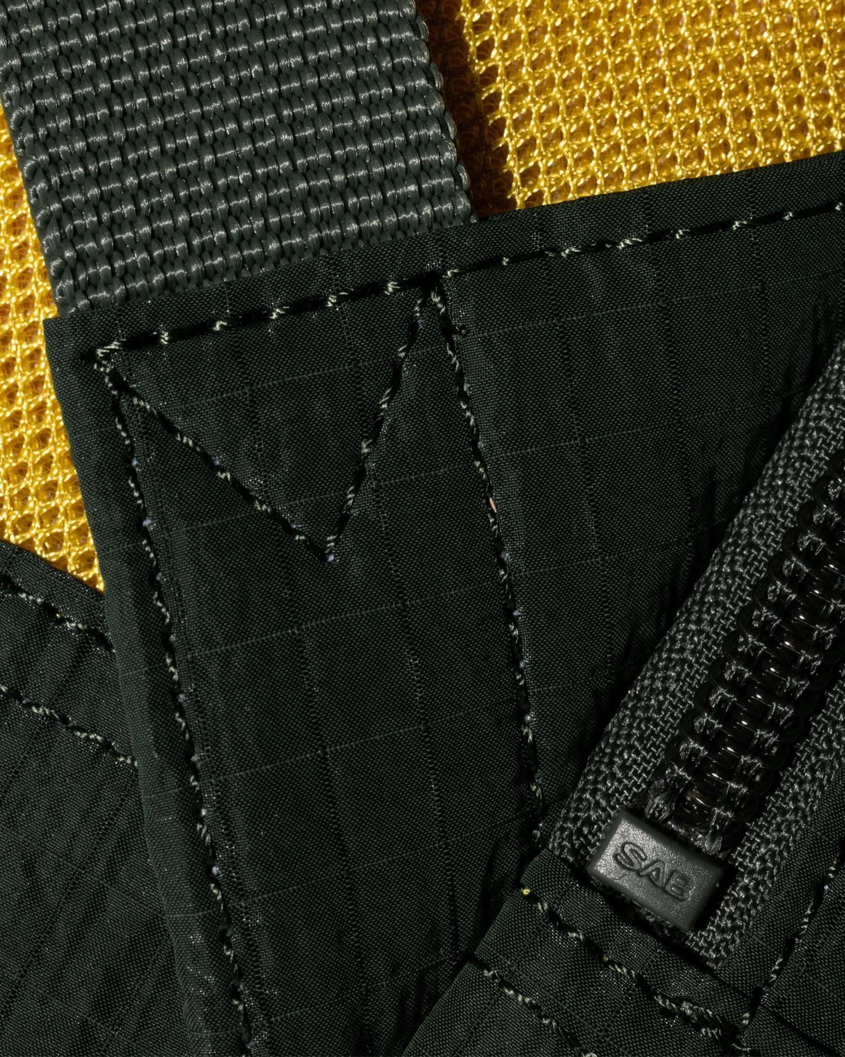 Men's Dark Green Nylon Ripstop Backpack