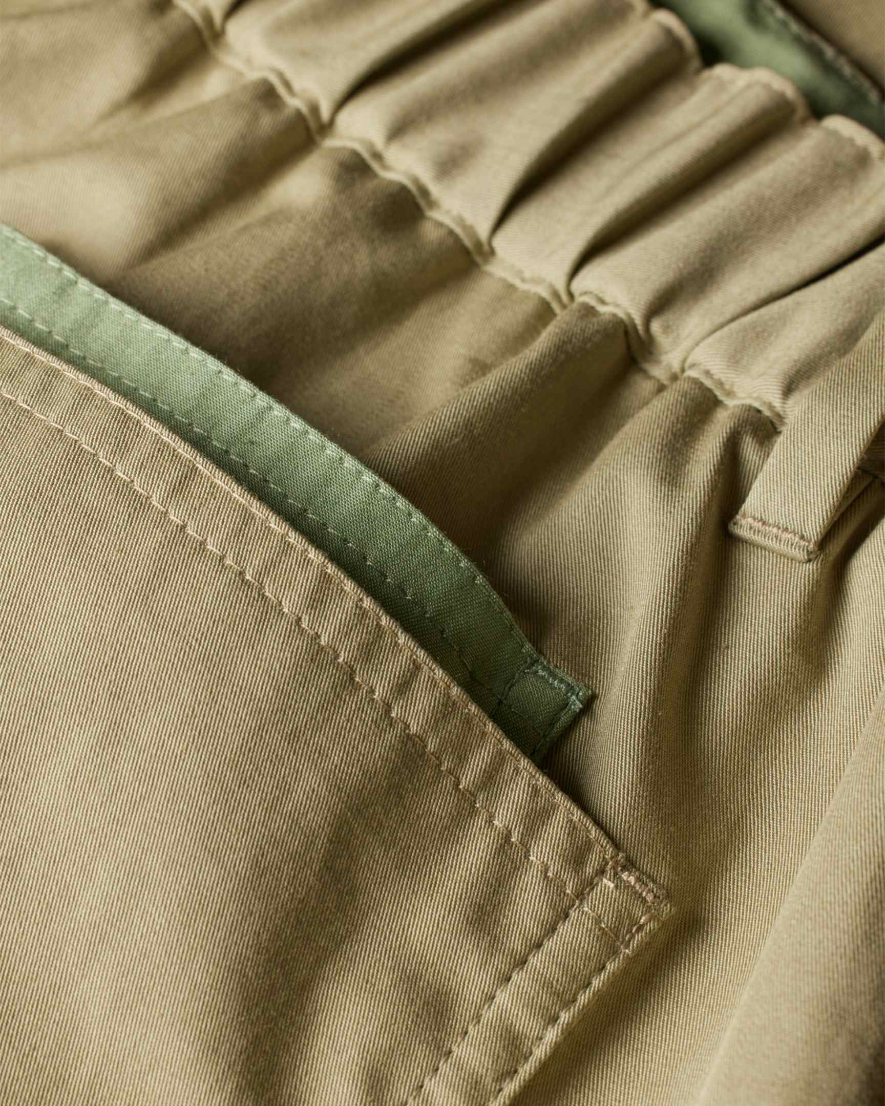 Men's Light Khaki Double-Face Elastic-Back Chinos